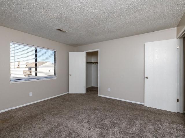 Oakbrook Terrace Apartments 3 Bedroom Apartment for Rent at 3211 Sw Twilight Ct, Topeka, KS 66614