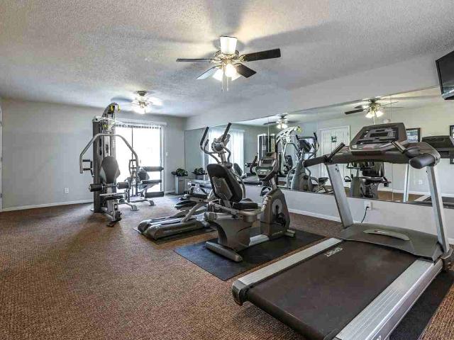 Oakbrook Terrace Apartments 3 Bedroom Apartment for Rent at 3211 Sw Twilight Ct, Topeka, KS 66614