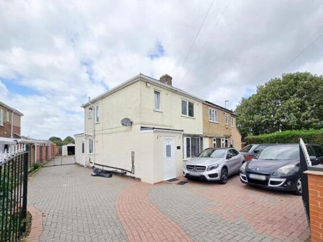 Oakdale Avenue, Peterborough, 3 Bedroom Semi detached