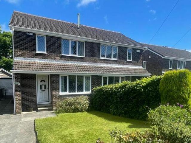 Oakdale Crescent, Huddersfield, 3 Bedroom Semi detached