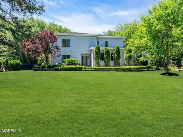 Oakdale Dr, Tinton Falls, Home For Sale