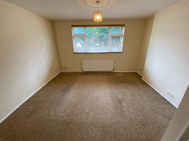 Oakdale Road, London SW16 2 bed flat to rent £1,650 pcm £381 pw