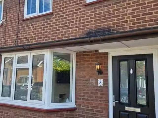 Oakdale Road, London 3 bed terraced house for sale £610,000