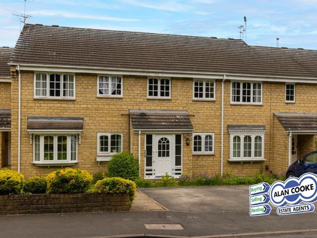 Oakdene Vale, Alwoodley LS17, 2 bed flat to rent, £950 pcm | PrimeLocation