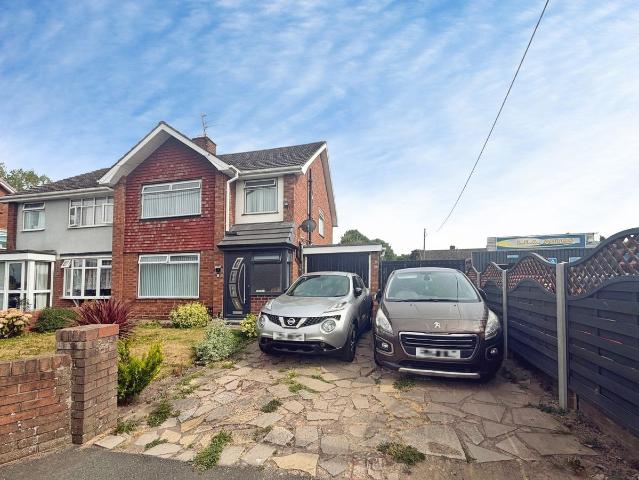 Oakengates Road, Donnington, Telford, Shropshire TF2, 3 bed semi detached house to rent, £1,300 pcm | PrimeLocation
