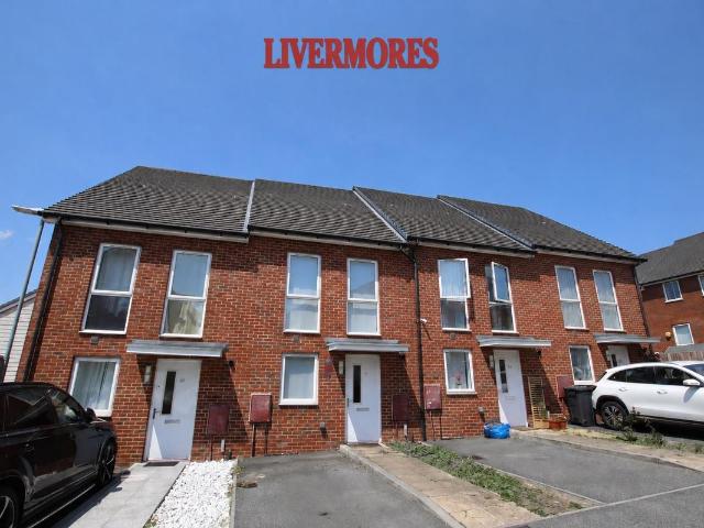 Oakes Crescent, Dartford, Kent DA1, 3 bed terraced house to rent, £2,000 pcm | PrimeLocation