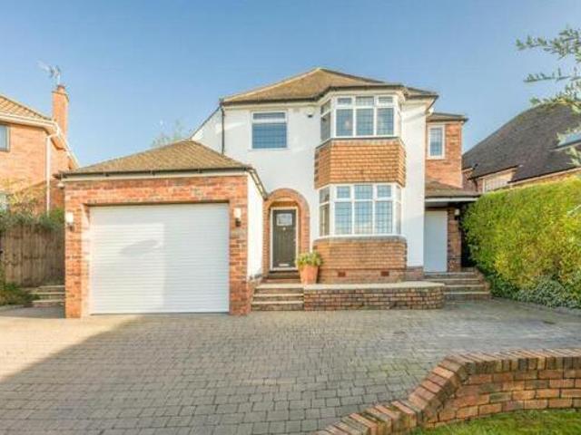 Oakfield Avenue, Kingswinford, 3 Bedroom Detached