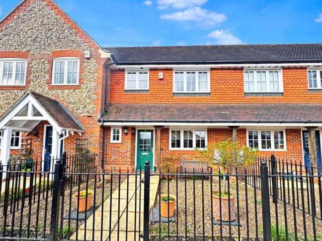 Oakfield Close, Amersham, 3 Bedroom Terraced