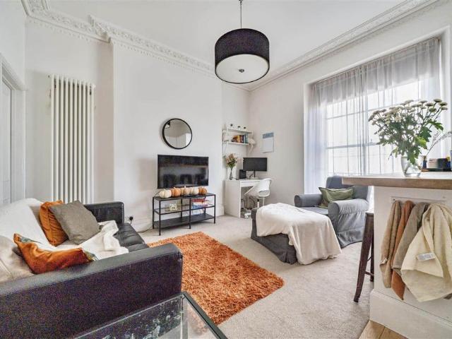 Oakfield Place, Bristol