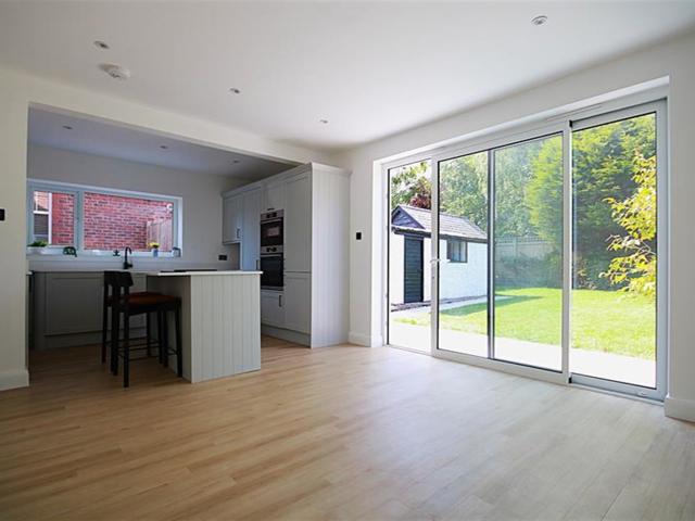Oakfield Road, Alderley Edge, 3 bedroom, Semi Detached