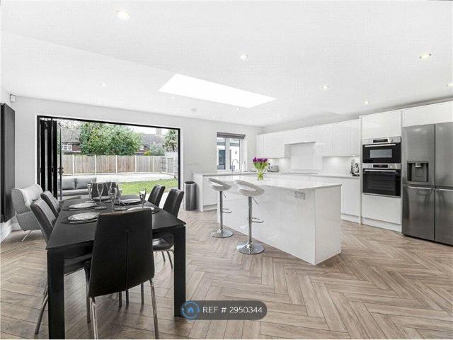 Oakfield Road, Ashford TW15, 3 bed detached house to rent, £2,750 pcm | PrimeLocation