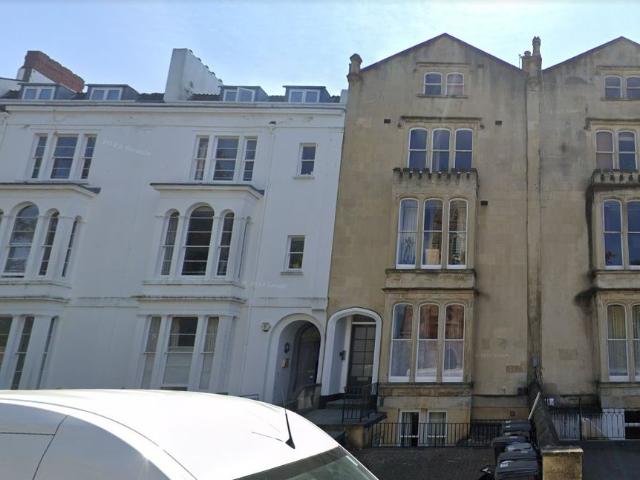 Oakfield Road, Clifton, Bristol BS8, Studio to rent, £1,050 pcm | PrimeLocation