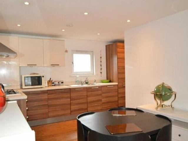 Oakfield Road, Croydon, 2 Bedroom Apartment