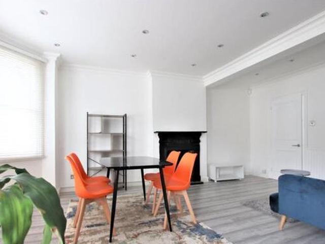 Oakfield Road, Croydon, 2 Bedroom Flat