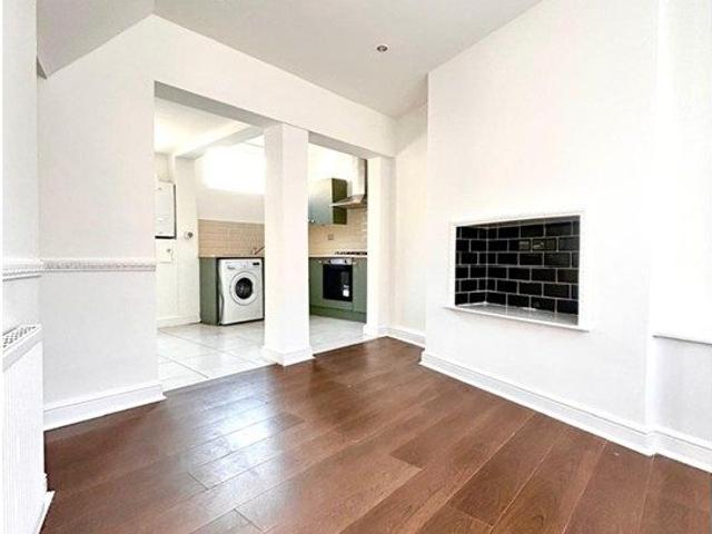 Oakfield Road, Liverpool L4, 2 bed terraced house to rent, £875 pcm | PrimeLocation