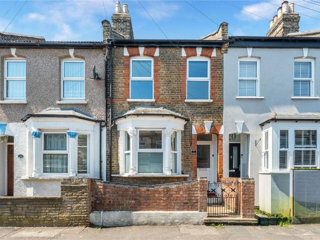 Oakfield Road, London E17, 4 bed terraced house to rent, £2,750 pcm | PrimeLocation