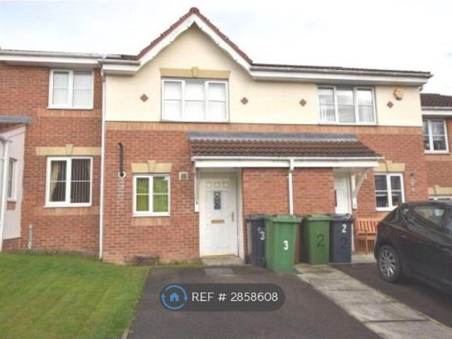 Oakham Garth, Leeds LS9, 2 bed terraced house to rent, £1,000 pcm | PrimeLocation