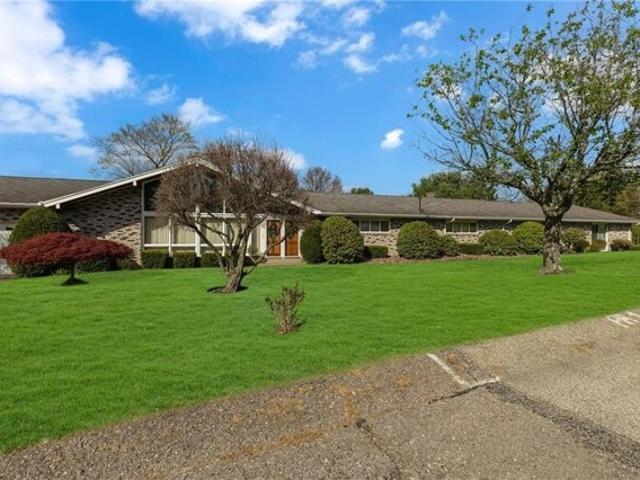 Oakhill Rd, Aliquippa, Home For Sale