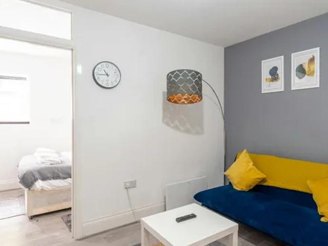 Oakington Manor Drive, London, HA9 6LZ, United Kingdom | Studio apartment for rent #160136199 | Rentberry