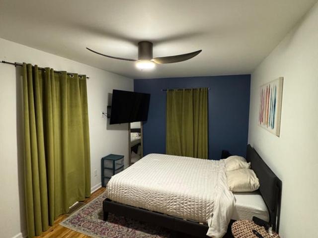 Oakland City Home