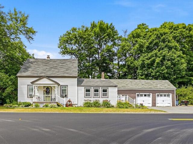 Oakland Rd, Belgrade, Home For Sale