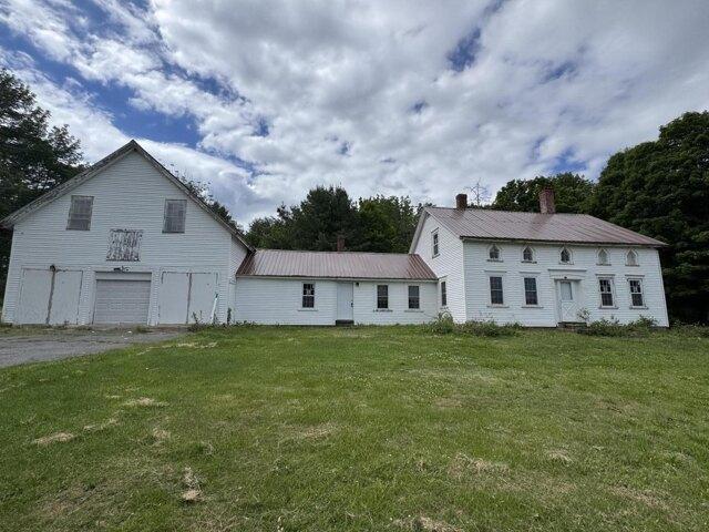 Oakland Rd, Belgrade, Home For Sale