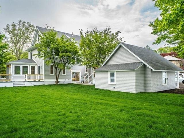 Oakland St, Wellesley, Home For Sale