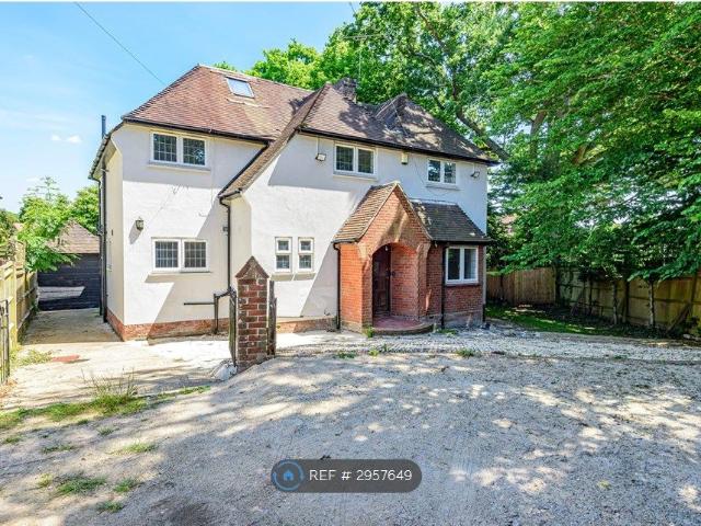 Oaklands Way, Southampton SO16, 4 bed detached house to rent, £2,450 pcm | PrimeLocation
