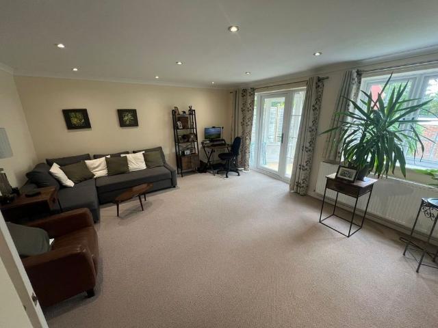 Oaklands, Haslemere