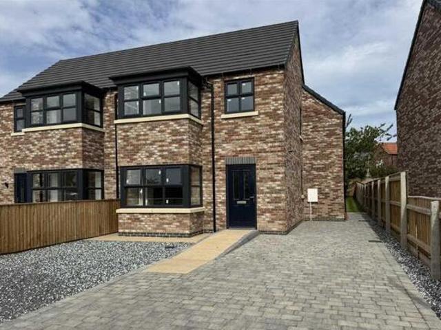 Oaklands House, Beck Drive, 3 Bedroom Semi detached