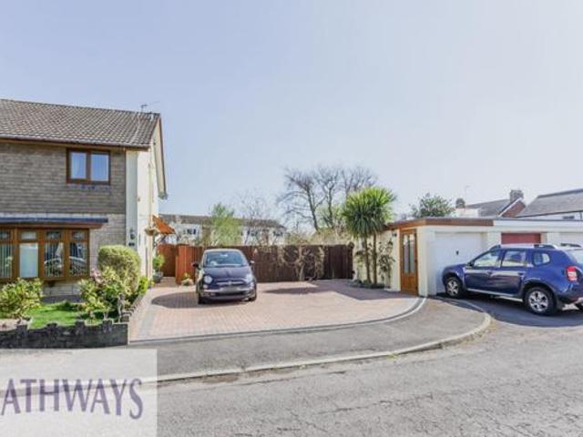 Oaklands, Ponthir, 5 Bedroom Semi detached