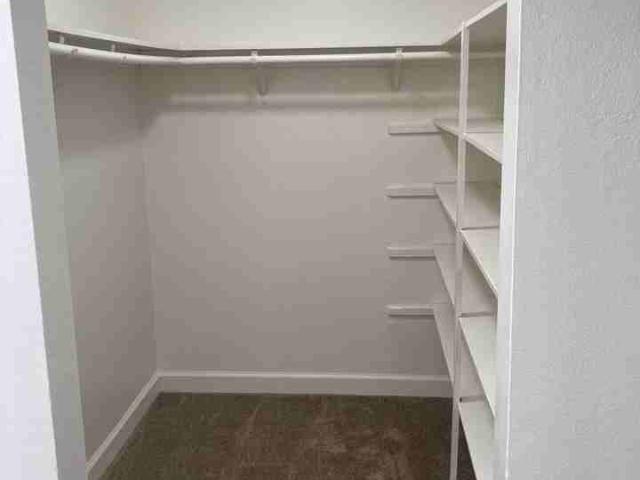Oakleaf Apartments 1 Bedroom Apartment for Rent at 266 N El Camino Real, Oceanside, CA 92058 San Luis Rey