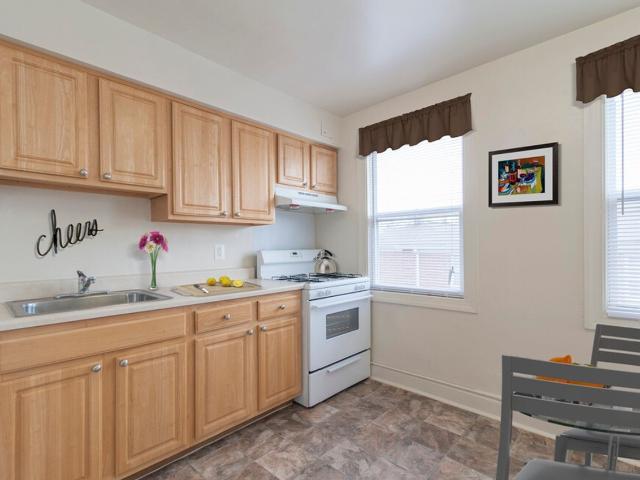 Oaklee Village Apartments 1 Bedroom Apartment for Rent at 1001 Arion Park Rd, Arbutus, MD 21229 Oaklee