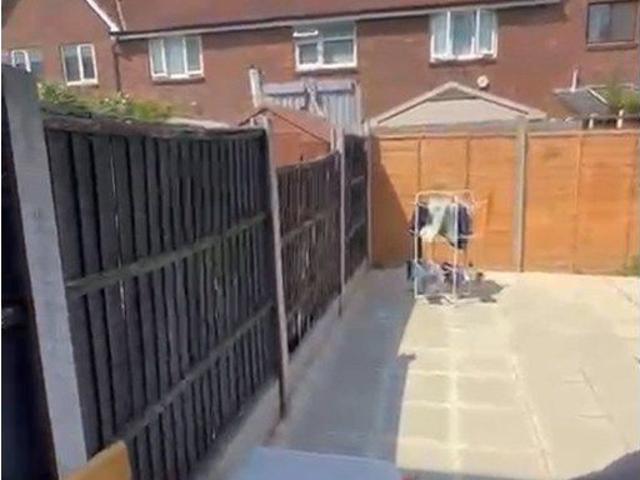 Oakley Close, London E6, 3 bed terraced house to rent, £2,600 pcm | PrimeLocation