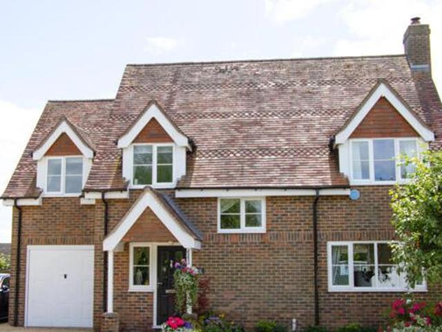 Oakley, Buckinghamshire, 4 Bedroom Detached