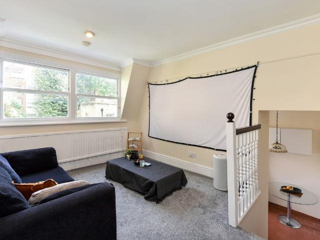 Oakley Street, Chelsea, London SW3, 2 bed flat to rent, £3,163 pcm | PrimeLocation