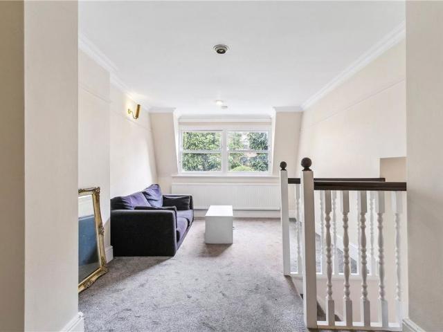 Oakley Street, Chelsea SW3, 2 bed flat to rent, £3,142 pcm | PrimeLocation