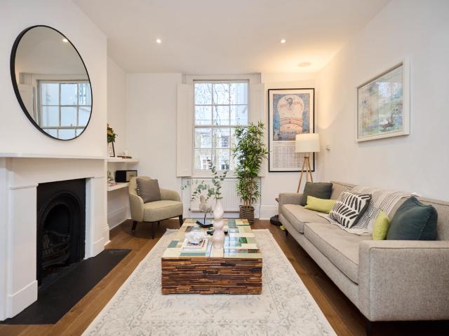 Oakley Street, London SW3, 3 bed semi detached house to rent, £13,000 pcm | PrimeLocation