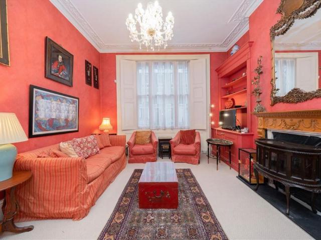 Oakley Street, London SW3 1 bed flat to rent £3,575 pcm £825 pw
