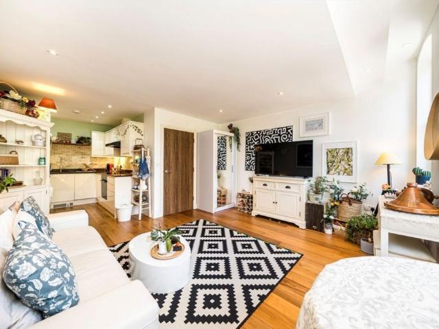 Oakley Place, SE1, London