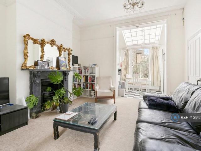 Oakley Road, Islington, London, N1 1 bed flat to rent £2,800 pcm £646 pw