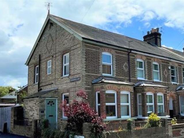 Oakley Terrace, Stockwell Lane, 3 Bedroom End