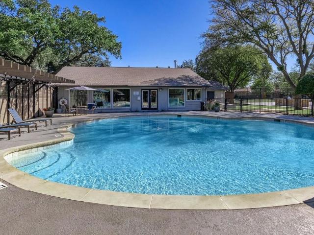 Oakline Apartments 1 Bedroom Apartment for Rent at 900 Frances Way, Richardson, TX 75081 North College Park