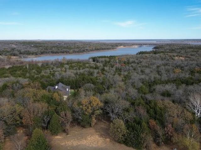 Oakmont Ct, Gordonville, TX 76245