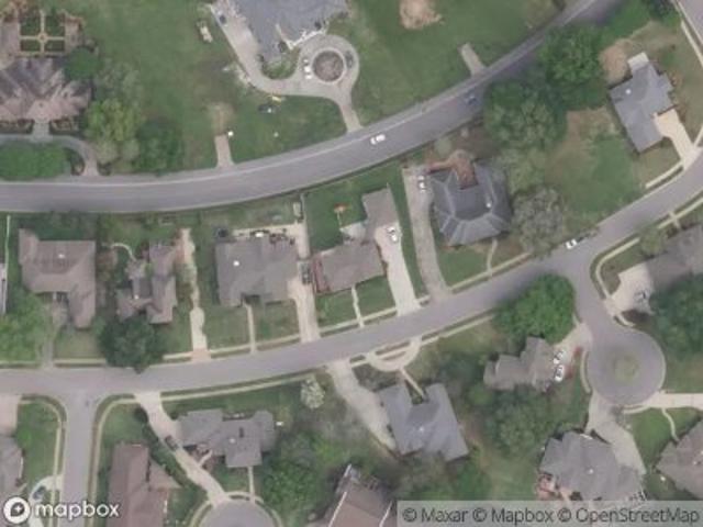 Oakmont Cir