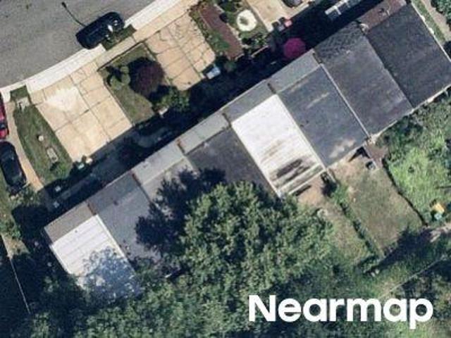 Oakmont Dr