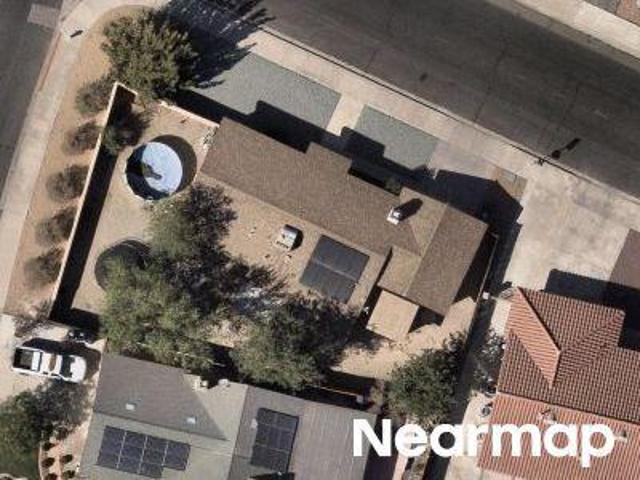 Oakmont Dr