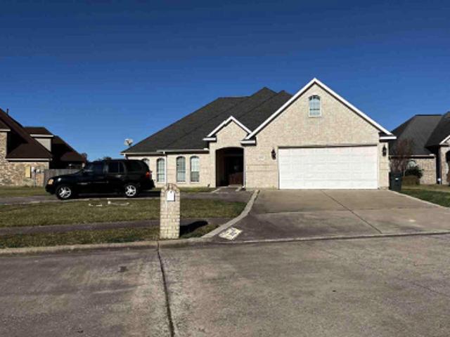 Oakmont Dr