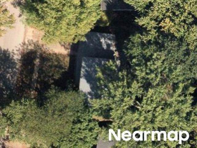 Oakmont Dr
