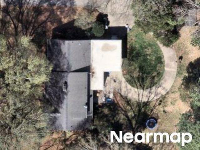Oakmont Dr